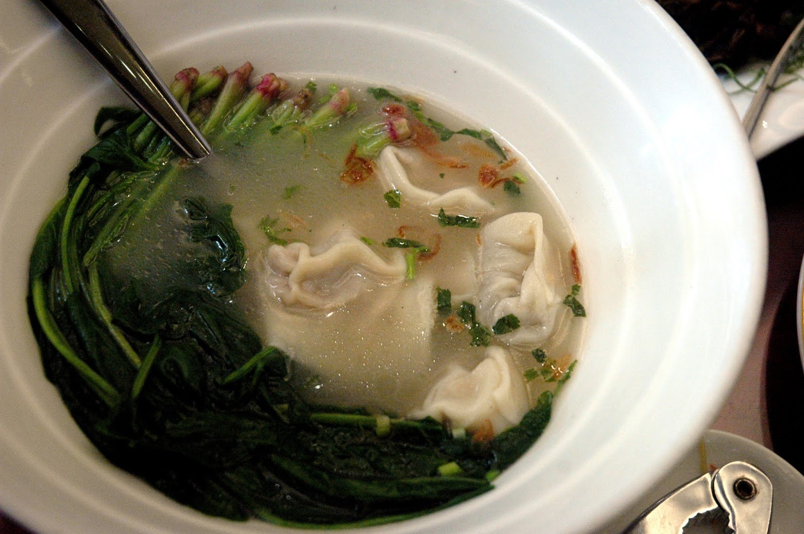 DUDE FOR FOOD: A Chinese Lauriat at Diamond Hotel's Corniche