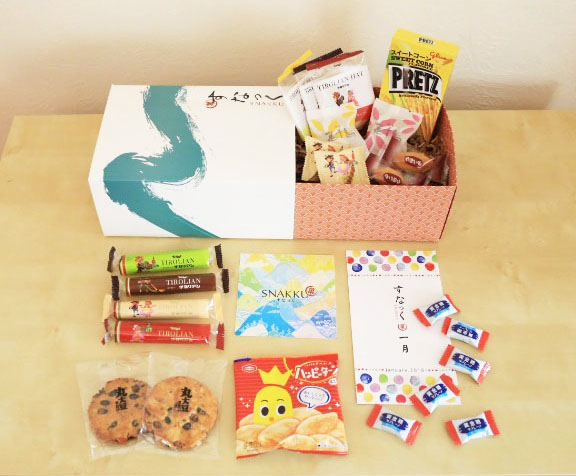 Japanese Foodie: SNAKKU BOX JANUARY 2016 REVIEW