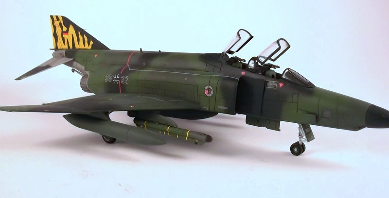 Gulumik Military Models: RF-4E Phantom II TIGERMEET 1/72 Revell - Gallery