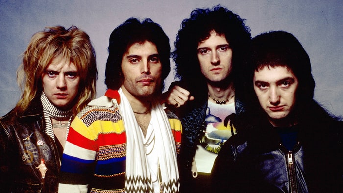 Bloggang.com : สมาชิกหมายเลข 4617575 - 10 เพลงในตำนานของวง Queen