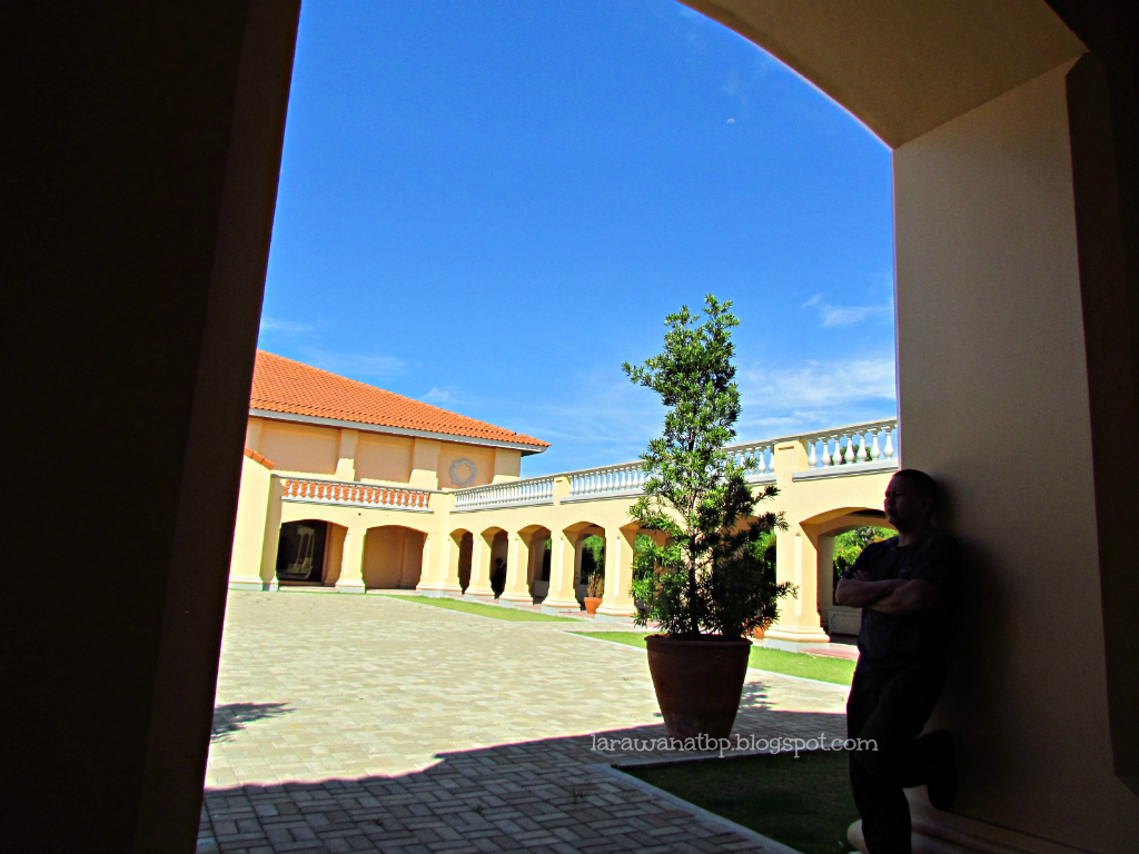 LARAWAN ATBP: VILLAR SIPAG CENTER