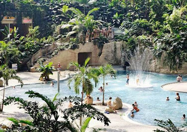 Get FuN Here: 10 Most Amazing Water Parks