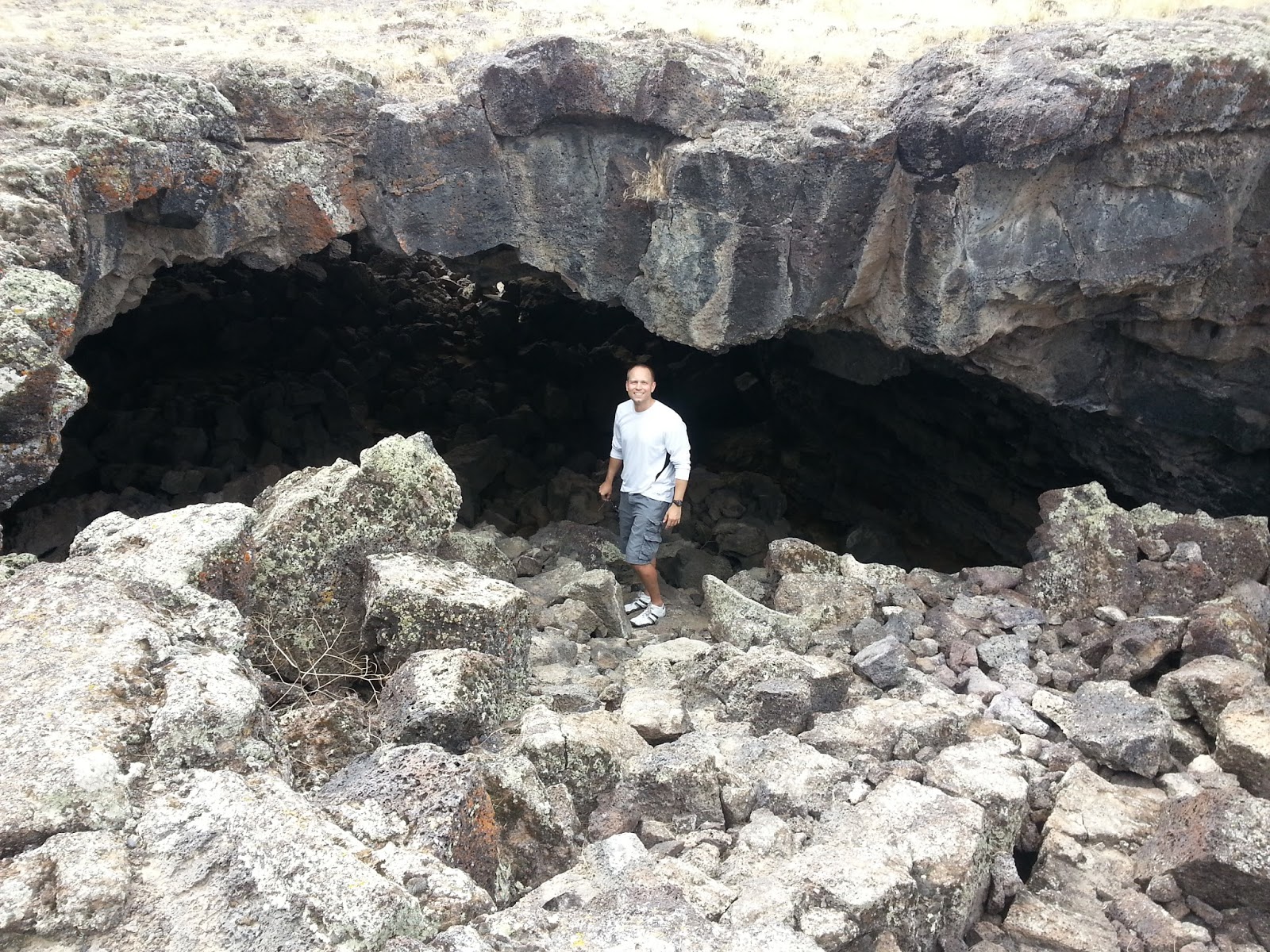 Scott's Twisted Travels: State House, Lava Tubes and Meadow Hot Pools