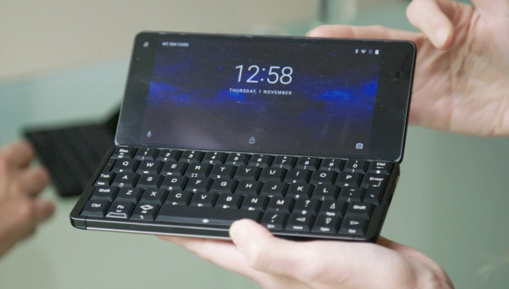 Cosmo Communicator recupera o formato dos Nokia com teclado | Aberto ...