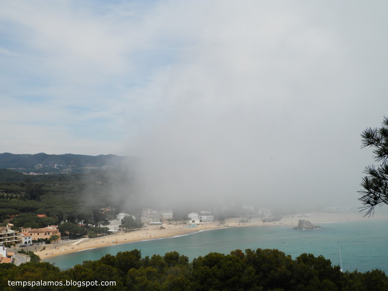 El temps a Palamós: 29 de maig: un nou espectacle al cel, amb boira d ...