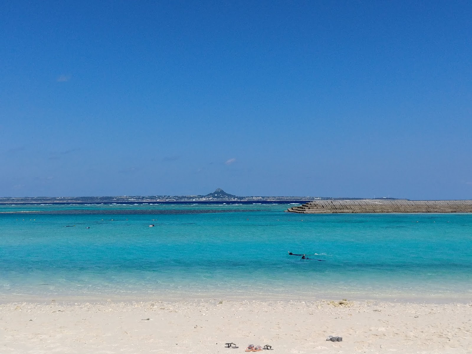Okinawa, Minna Island