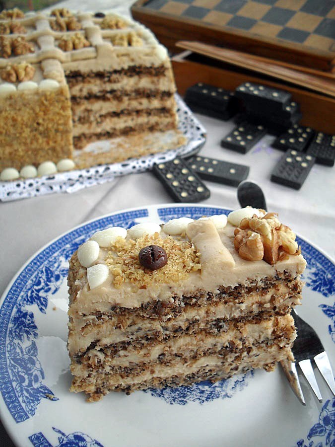 Gaga u kujni: Moka torta sa orasima i rumom