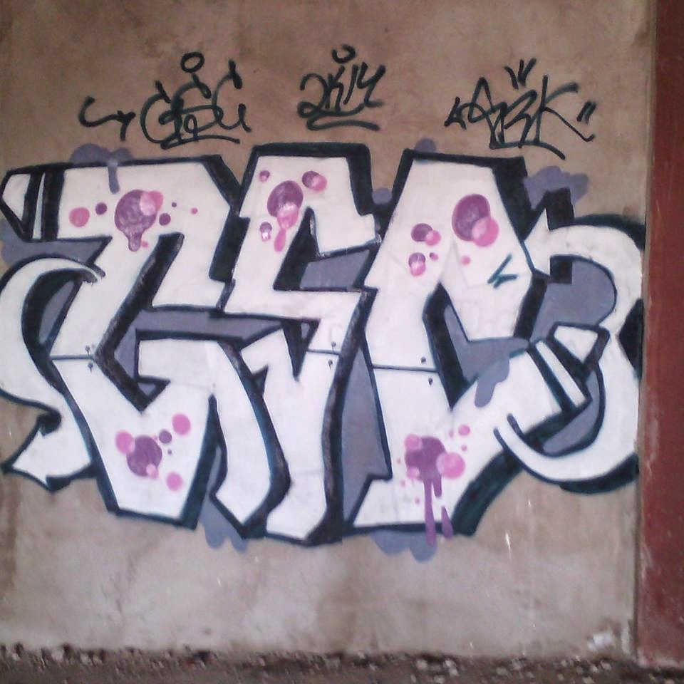 urban: LOS TAGS (FIRMAS)