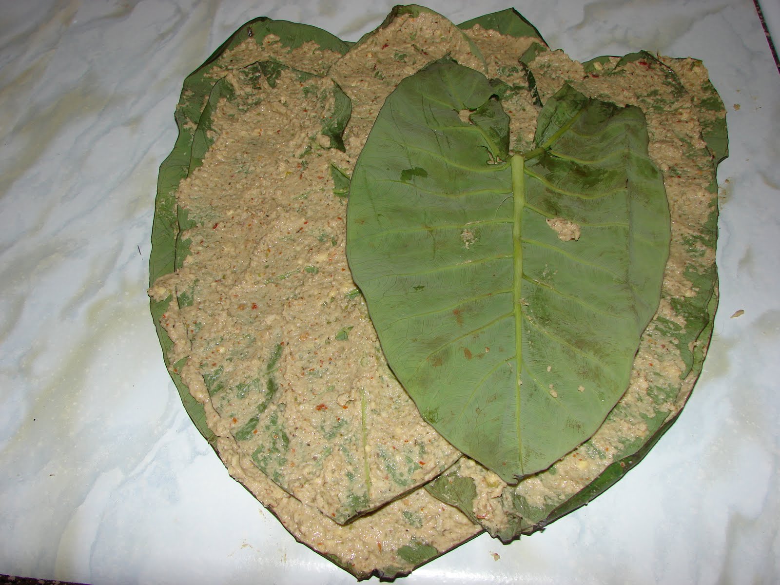 Vegetarian Recipes: Patra Rolls (Patrado / Patrade)