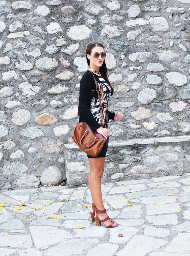 Edgy Chic on a gloomy day | GLAM FAB HAPPY