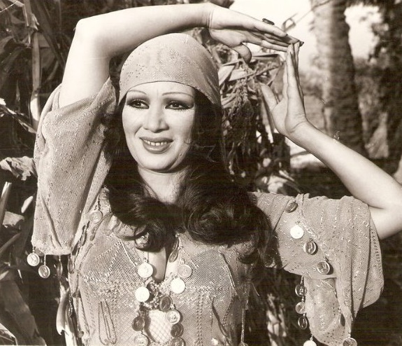 Golden BellyDancers: Azza Sherif