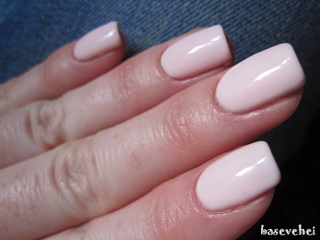 baseveheinails: Semilac - 032 Biscuit - Delikatne zdobienia paznokci