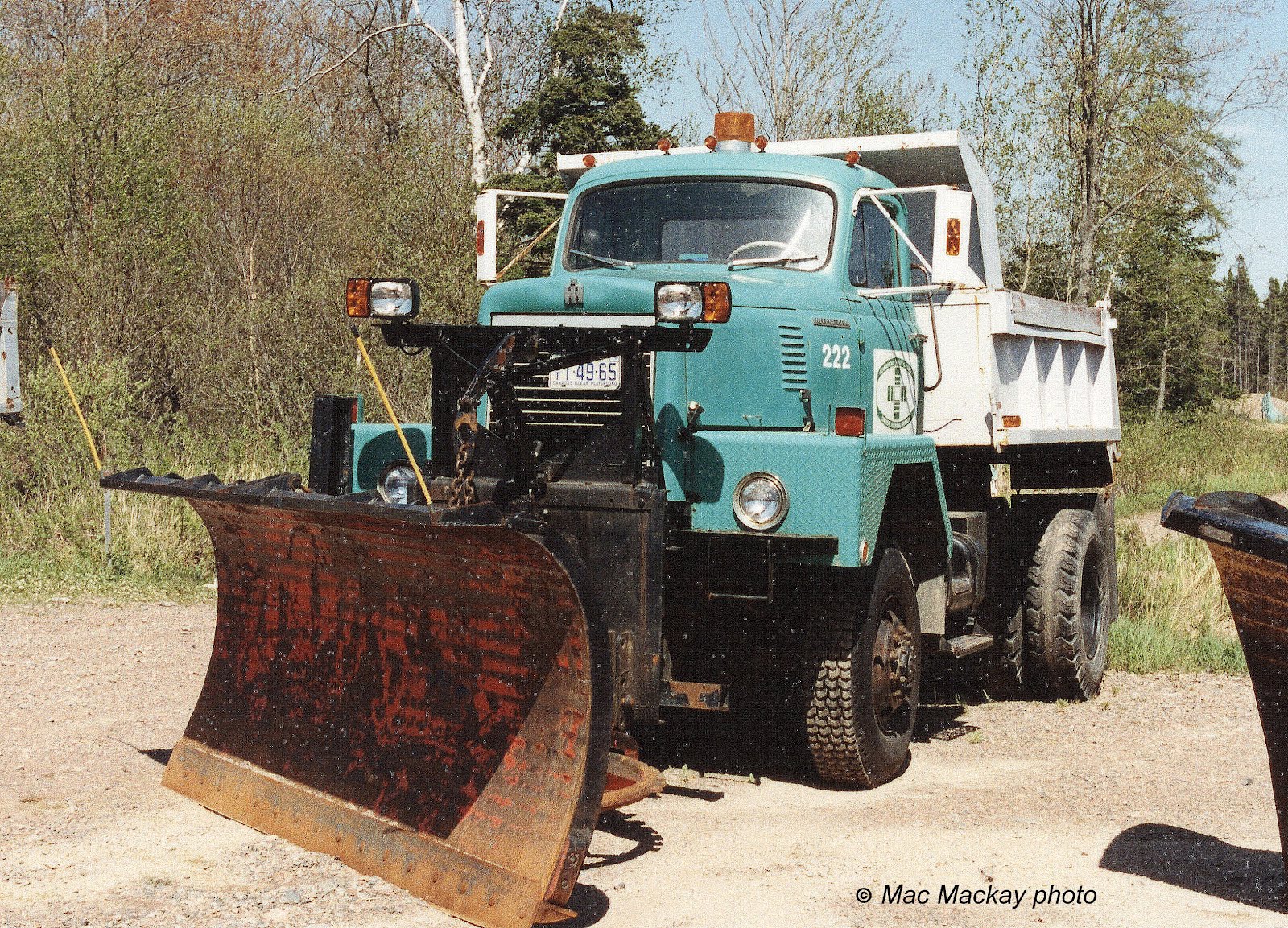 Truckfax: International Harvester - Binders Big and not so Big