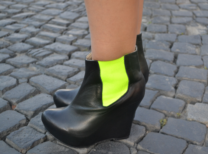 The Shoe Dictionary: Pixie Shoes' Dramatized collection is casting!