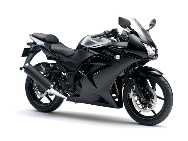 mototrend: NINJA RR 150CC 2011