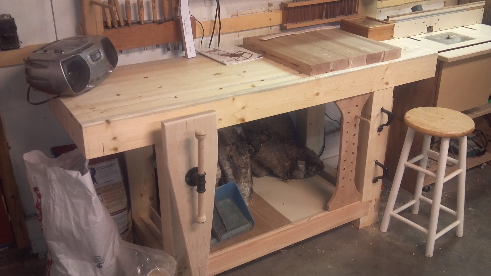 Alaska Wood: Sculpted Rocker / New Workbench