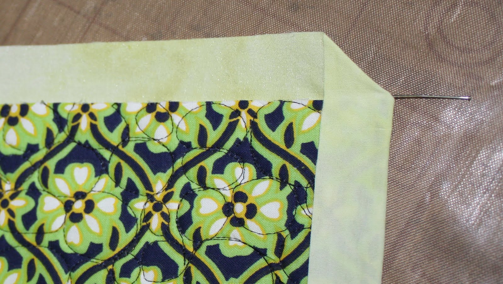 Living and Dyeing Under the Big Sky: Fused Binding Tutorial
