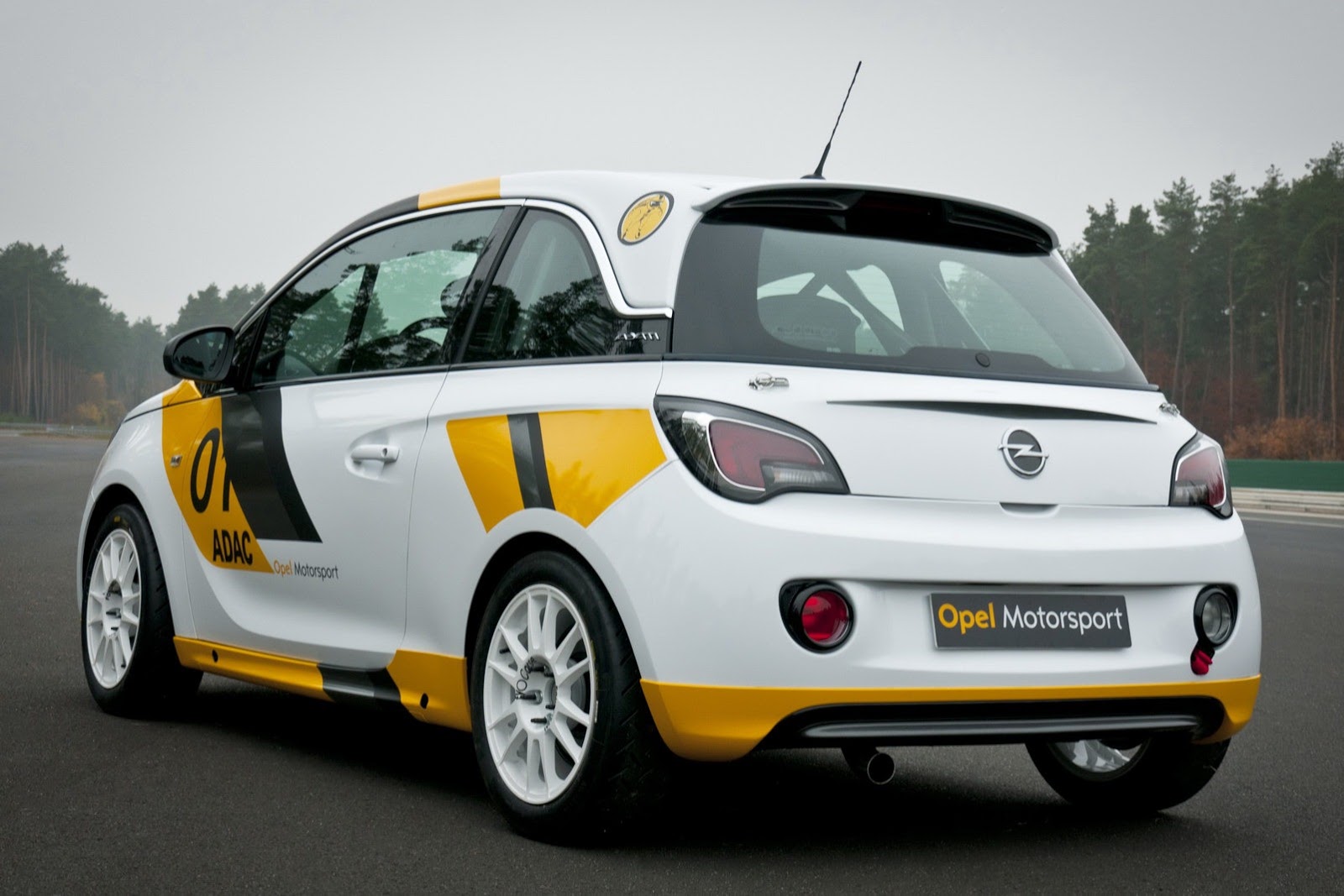 2012 Opel Adam OPC Cup Racing