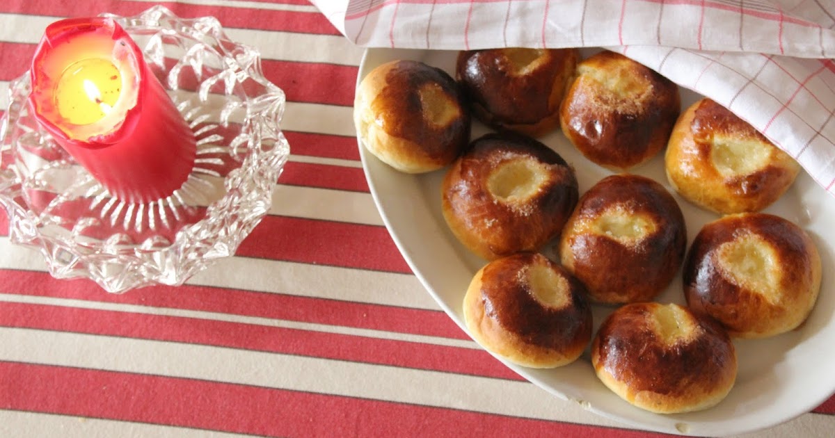 Täykkäri: Pullaa mökillä