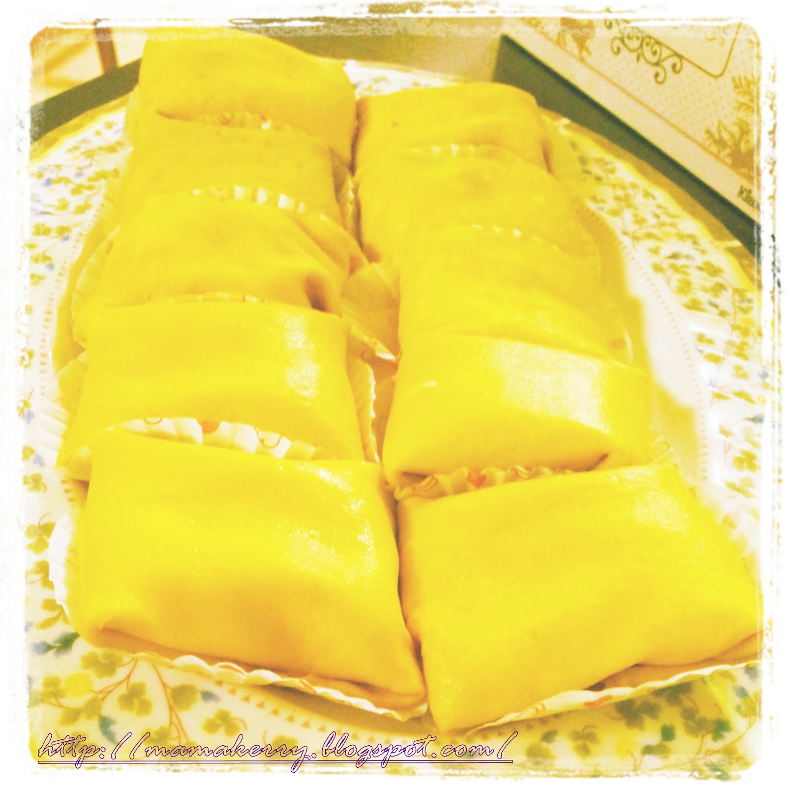 Sweetmama: My 1st Trial Durian Crepe| Step by Step Membuat Durian Crepe