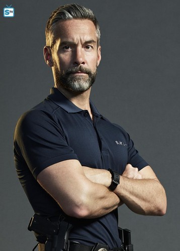 With all prisoners now accounted for, it’s time for Hondo to deliver ...