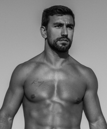 Handsome Man On Earth: Jonathan Dobal