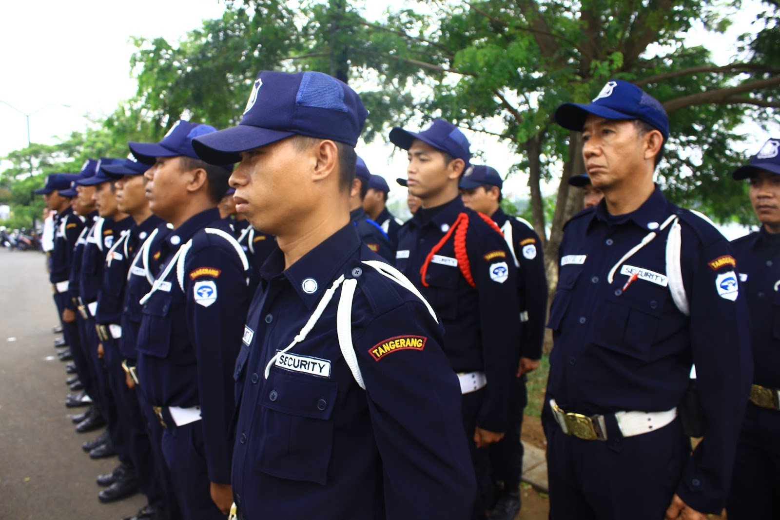 Perusahaan Layanan Jasa Keamanan Security Karawang (DMK1): Perusahaan ...