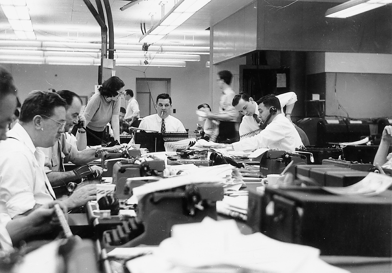 oz.Typewriter: Glorious Reality of Typewriters in Newspaper Newsrooms