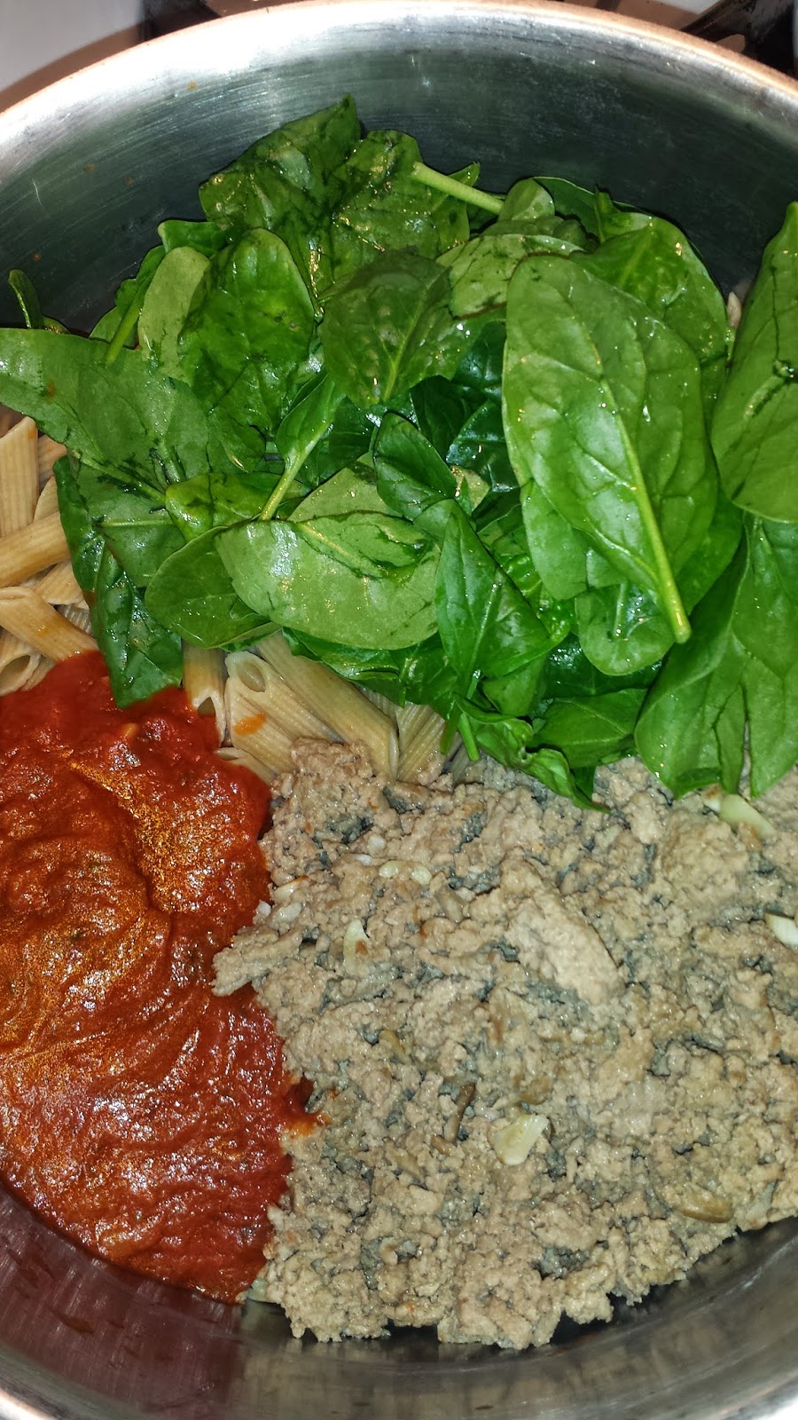 Natrunsfar: Soccer, trumpets and pasta