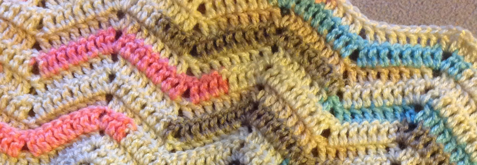 OYA s WORLD Crochet Knitting 2 hole WAVE BLANKET another RIPPLE Stitch oya-s-world-crochet-knitting-2-hole-wave-blanket-another-ripple-stitch