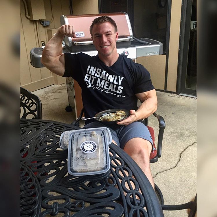 the beauty of male muscle: Kyle (2/3)