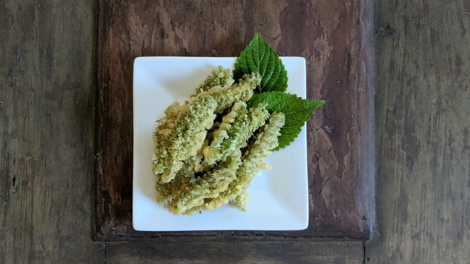 The Kitchen : Deep Fried Perilla Flowers - Fried Perilla Cluster