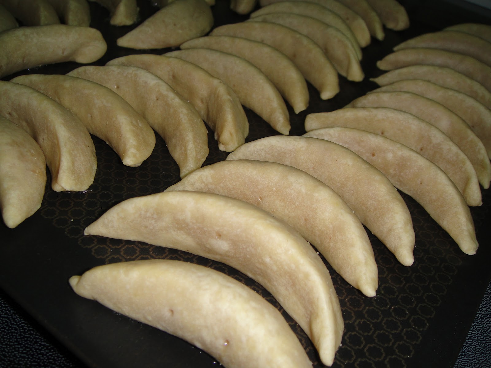 Maryam's Culinary Wonders: 155. Gazelle Horns