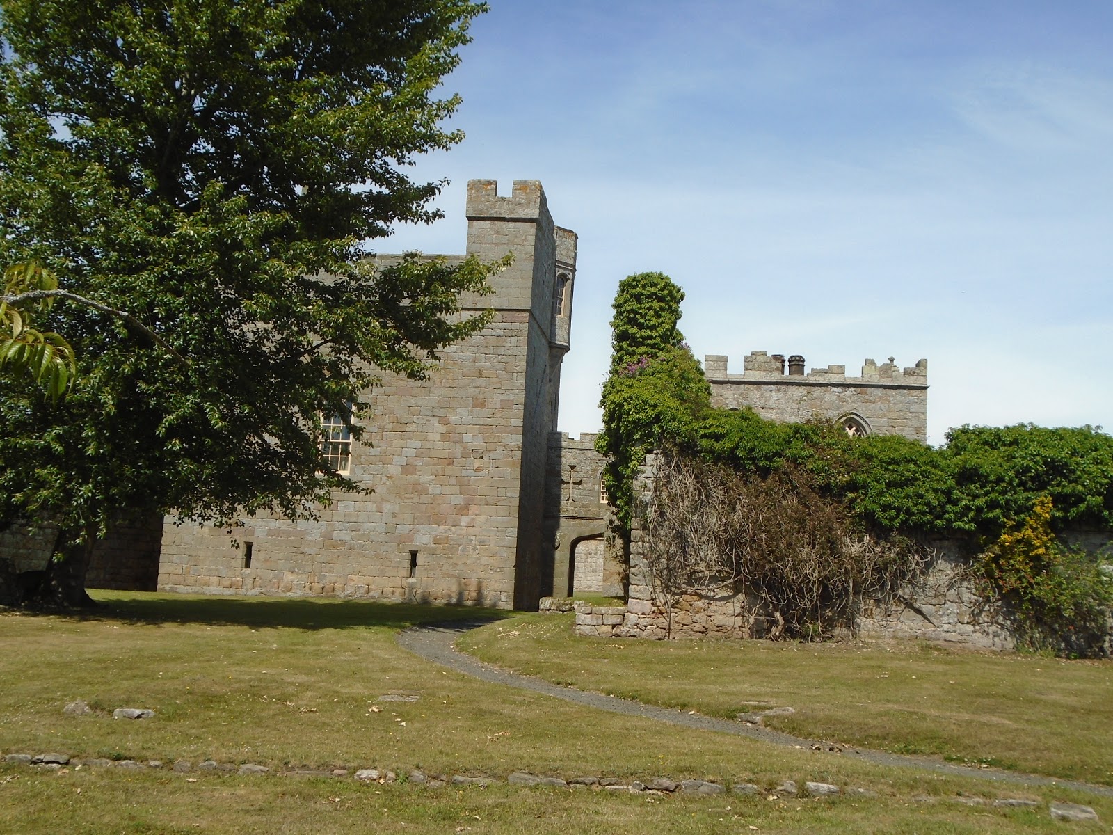 Gavin Graham's Blog: Walking Inland at Hulme Park due to North Sea Haar