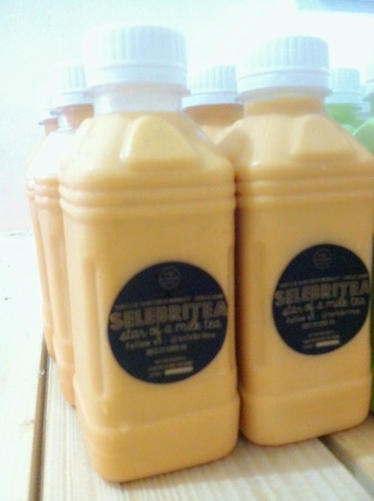 Thai Tea Botol SELEBRITEA: Product