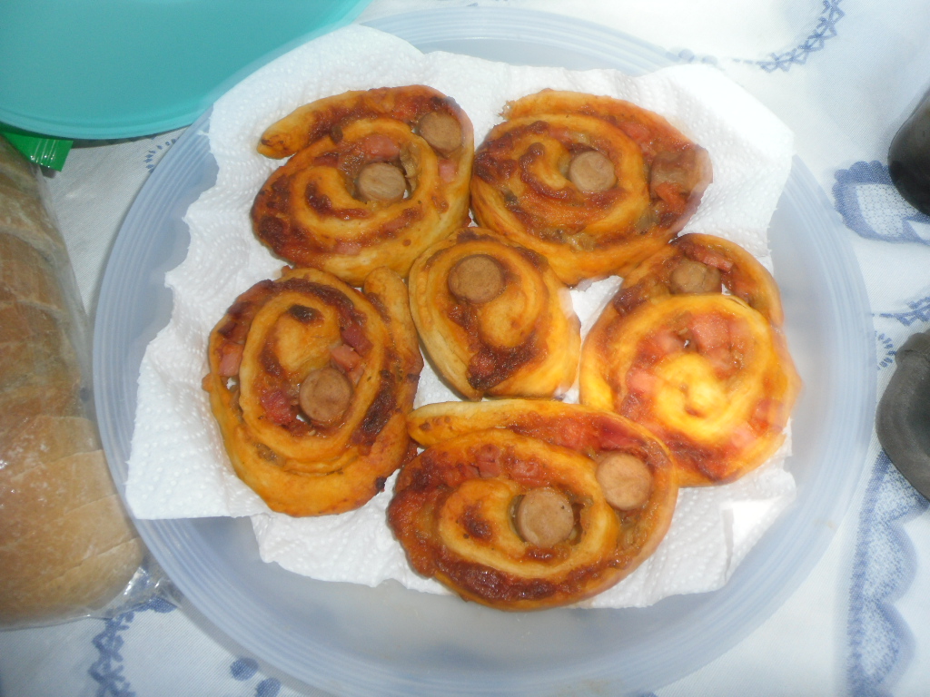 Receitinhas da Belinha Gulosa: Pizza enrolada