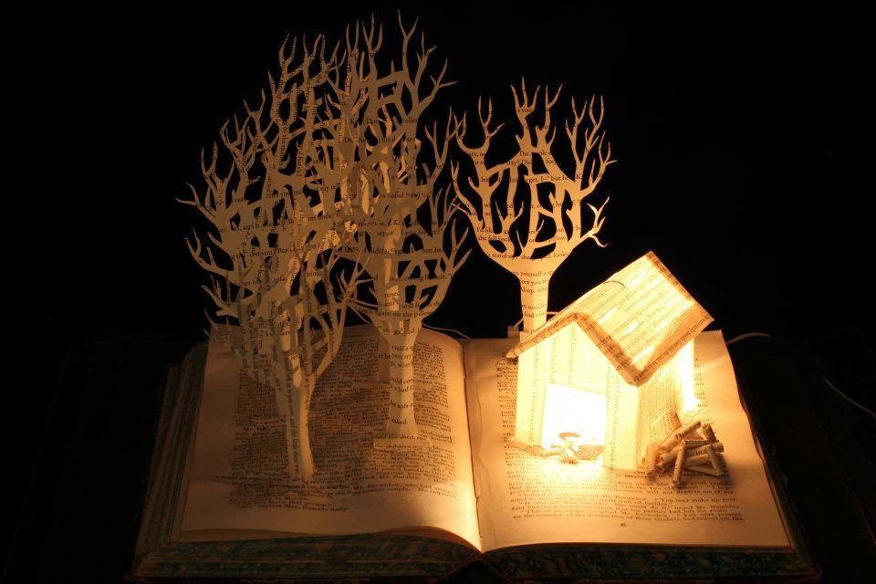 DANDO LA LENGUA: JUSTIN ROWE, EL ESCULTOR DE LIBROS