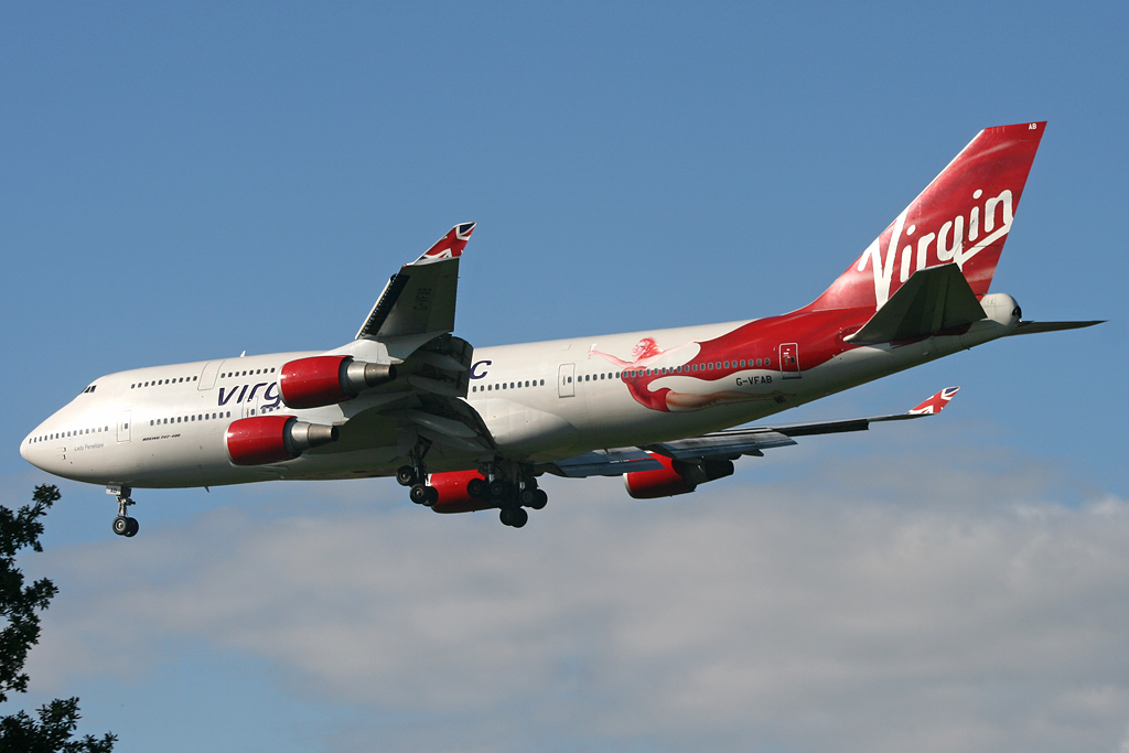 Robert Noël's Photos: Virgin Atlantic Airways B747 on short finals into ...