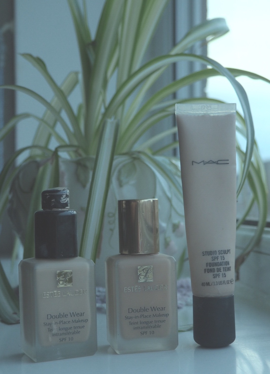 MAC Studio Sculpt vs Estee Lauder Double Wear - Jessica Tonge