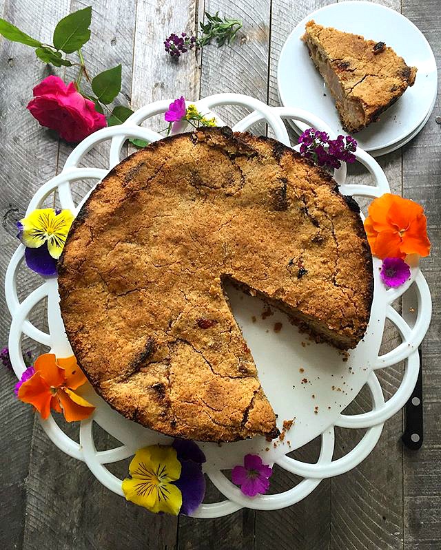 Deep Dish Rhubarb & Apple Streusel