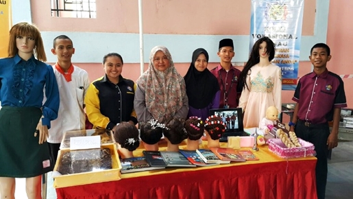 Pameran Outreach KV Tawau di SMK Balung