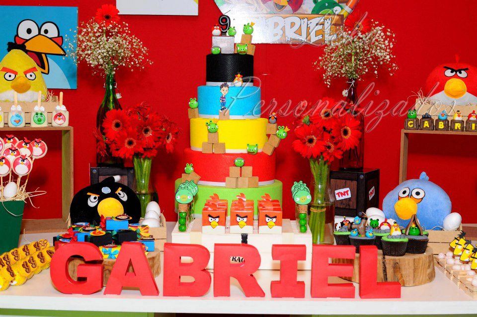 Leka Personalizados: ANGRY BIRDS DO GABRIEL