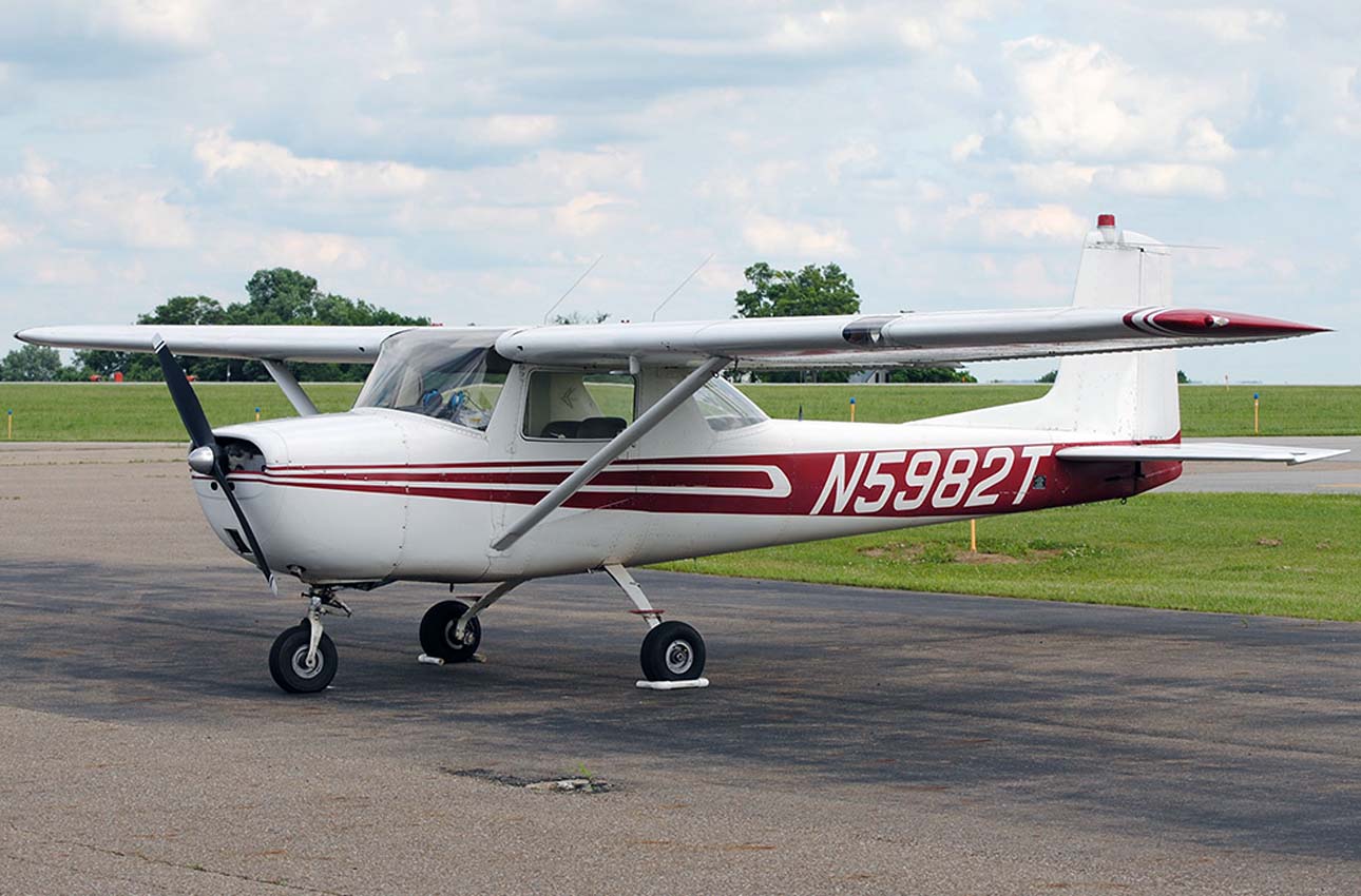 nhungdoicanh: Cessna 150