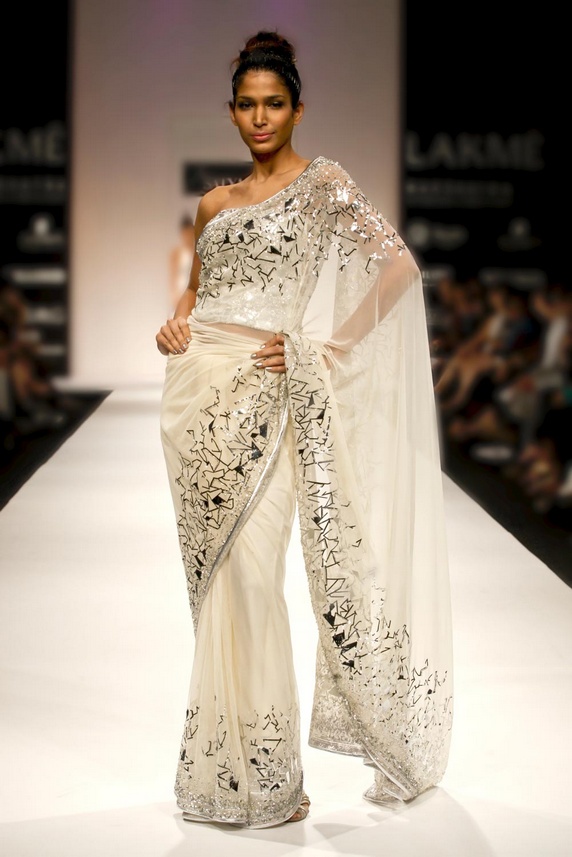 a saree a day: Sheer Sarees