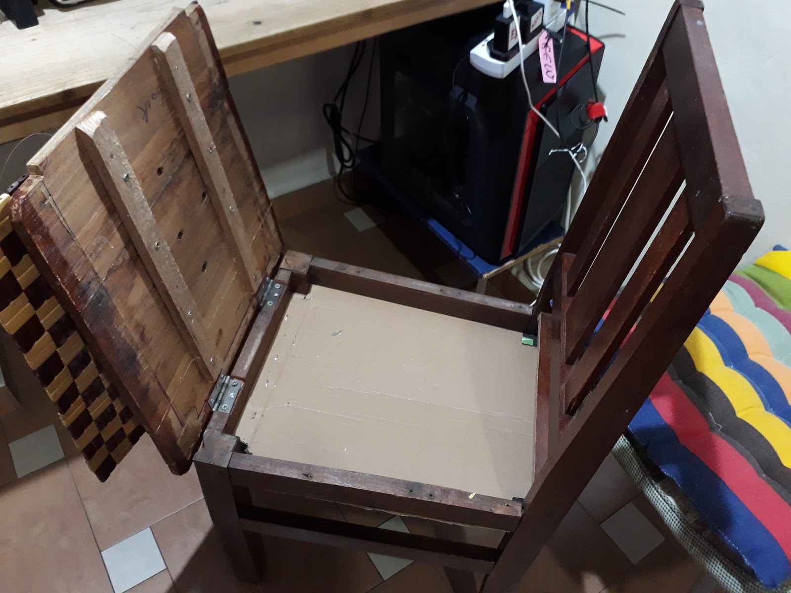 Francis' Junction: Secret Compartment In A Chair