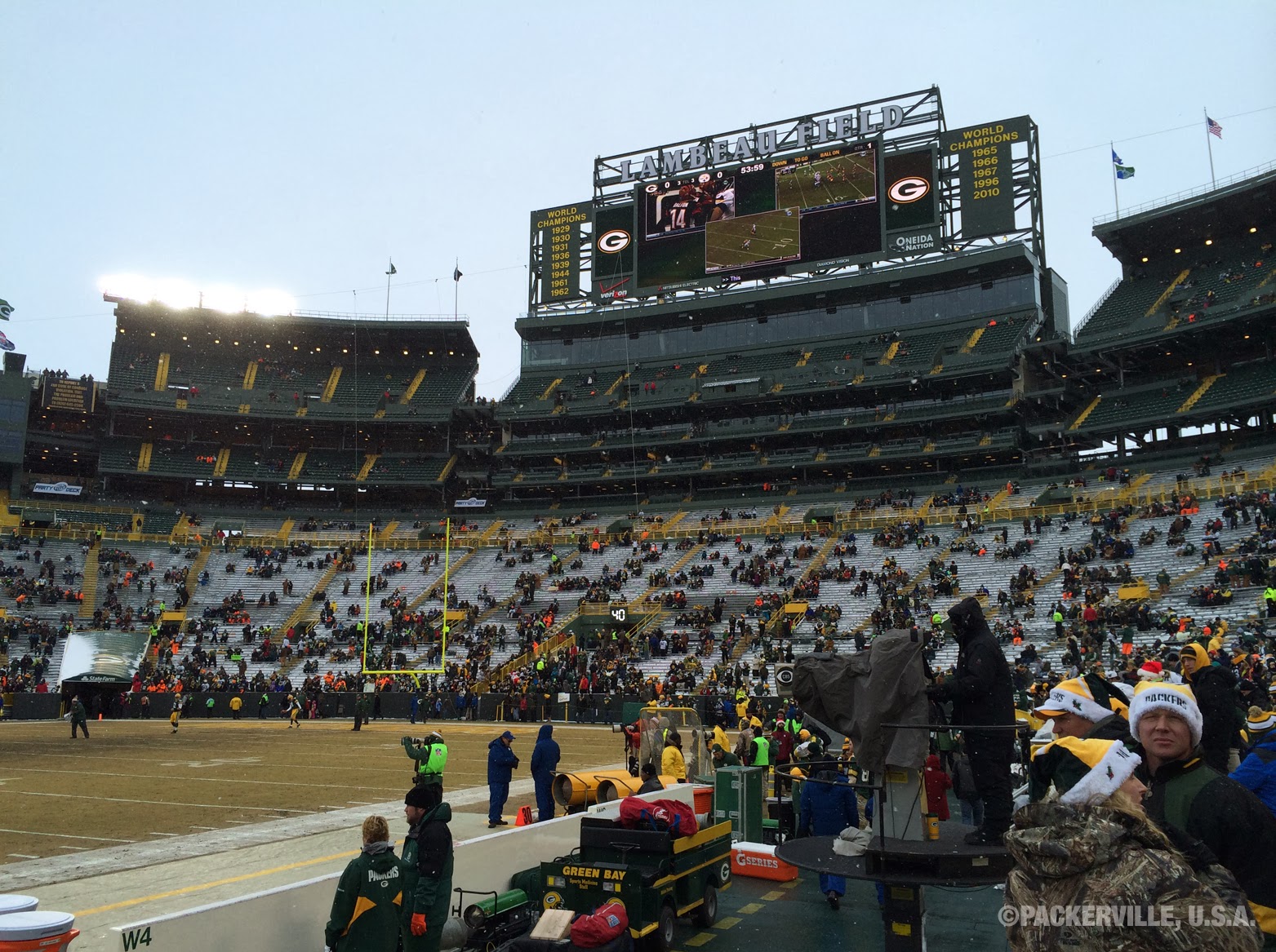 PACKERVILLE, U.S.A.: December 2013