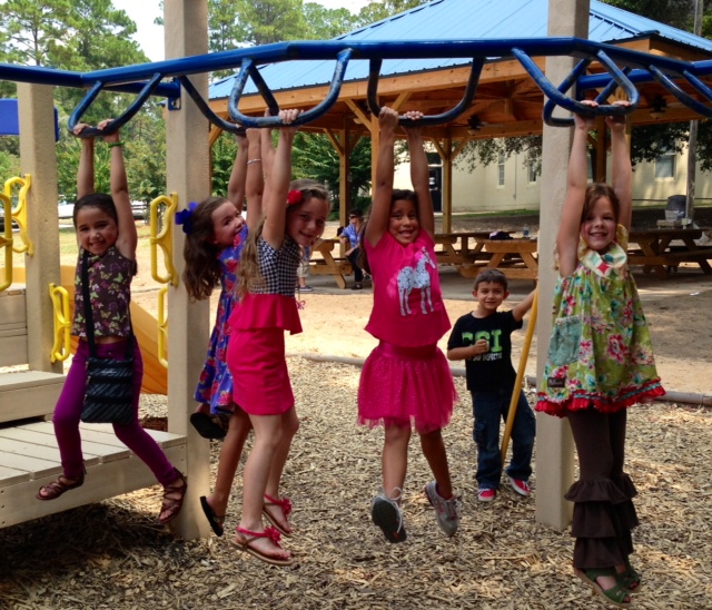 Grace Christian Academy: 1st Graders Enjoy Playground and Outdoor Classroom