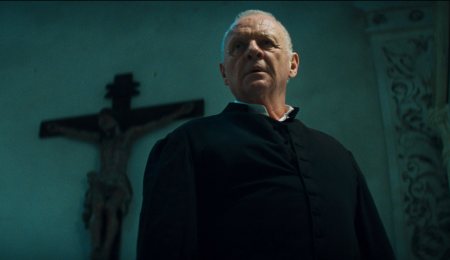 HORAS DE OSCURIDAD: Reseña: El rito (2011)