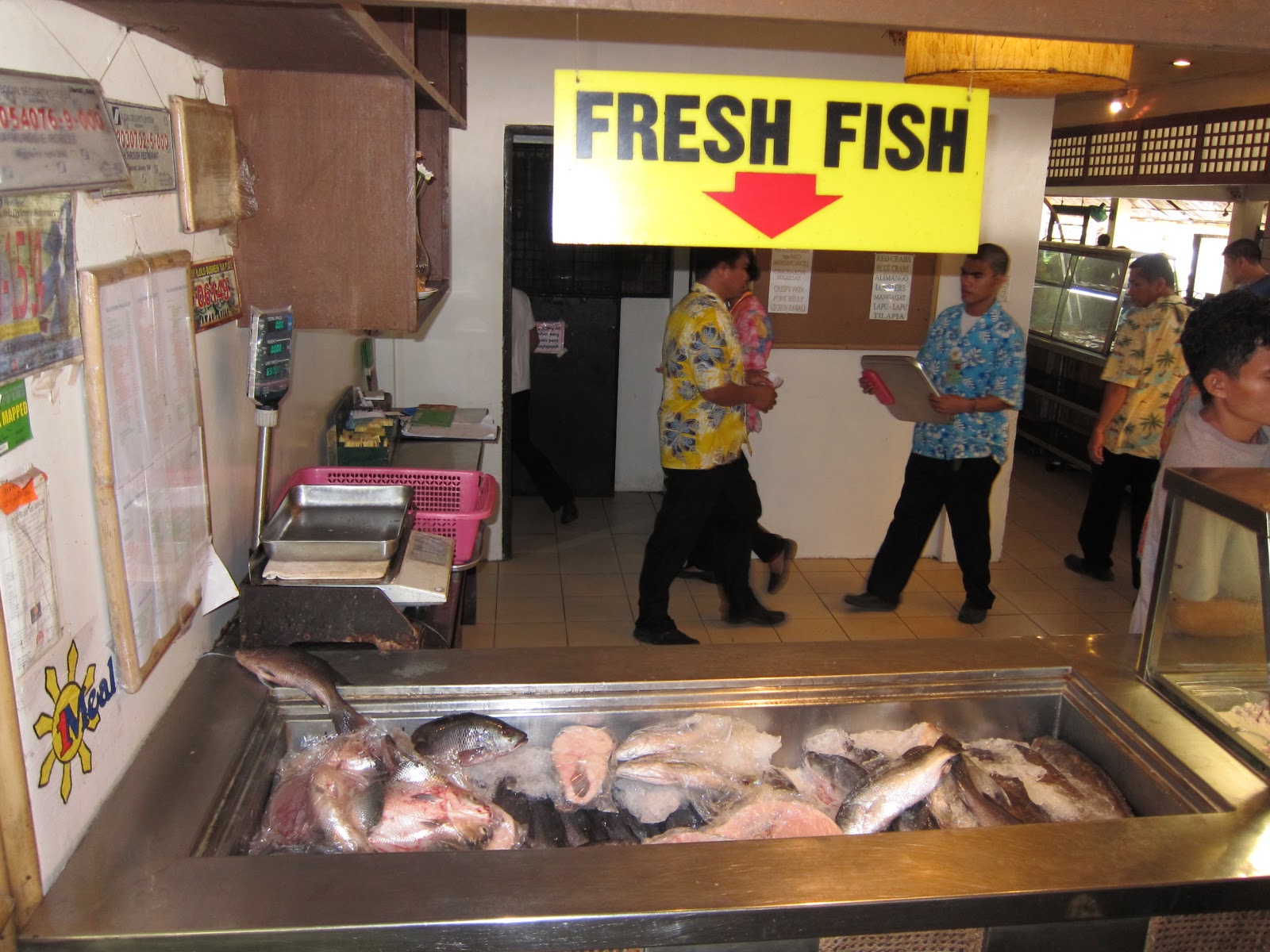 Iloilo City: Seafood-Loving at Breakthrough Restaurant | Glich's Life