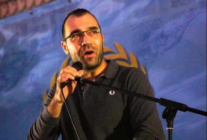 "OTAN EIΣΑΙ ΜΕ ΤΗΝ ΠΛΑΤΗ ΣΤΟΝ ΤΟΙΧΟ, ΓΚΡΕΜΙΣΕ ΤΟΝ ΤΟΙΧΟ" ΤΟ ΔΥΝΑΤΟ ...
